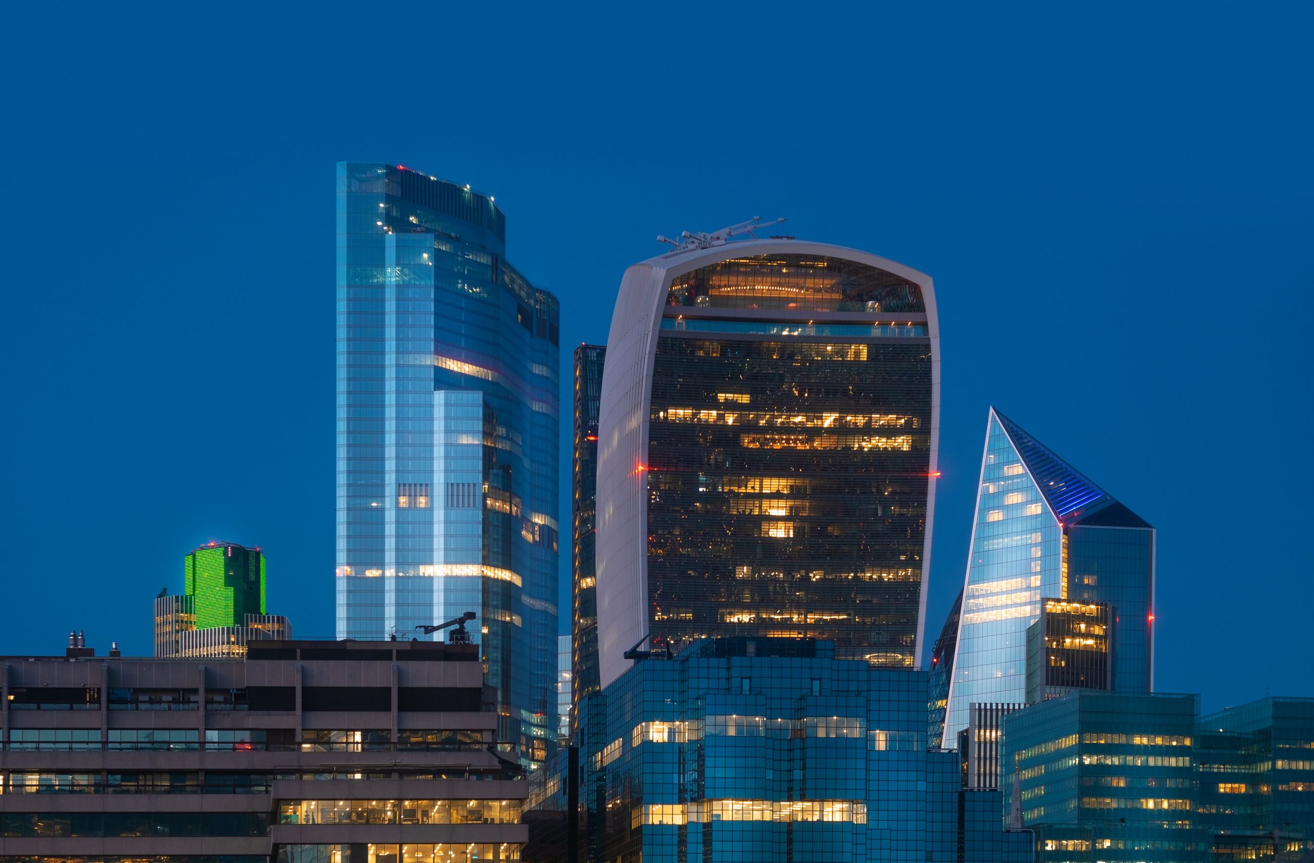 5 Technological innovations for modern banking challenges - madiff.eu